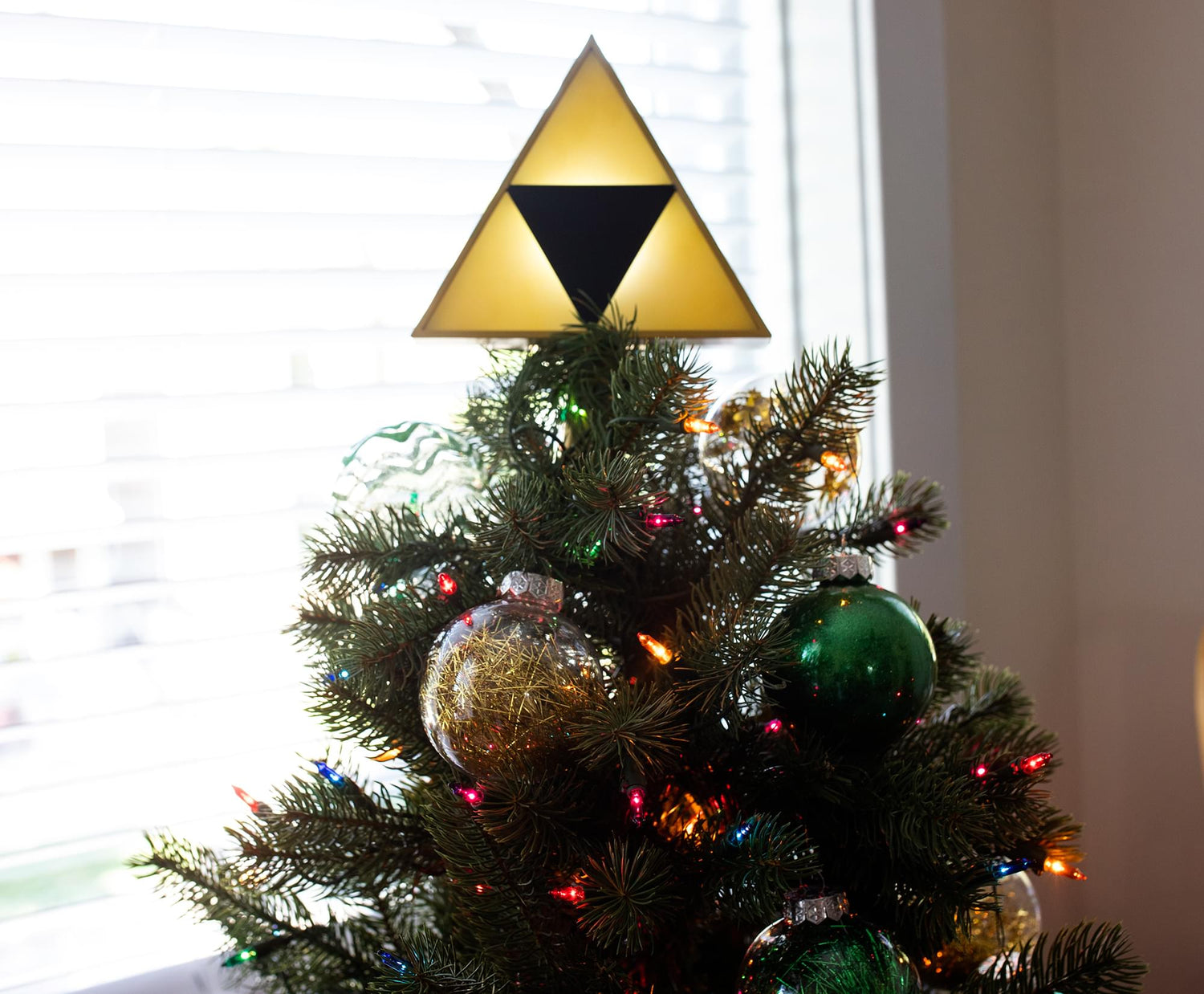Legend of Zelda Triforce Light-Up Tree Topper | Free Shipping