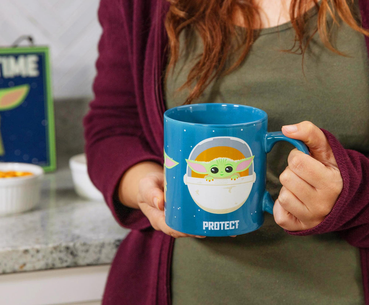 Star Wars The Mandalorian Protect Attack Snack 20oz Mug | Free Shippin