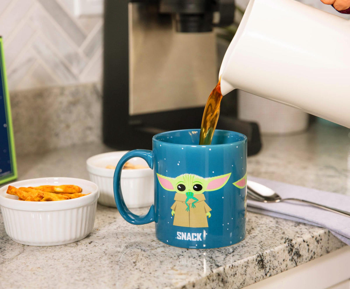 Star Wars The Mandalorian Protect Attack Snack 20oz Mug | Free Shippin