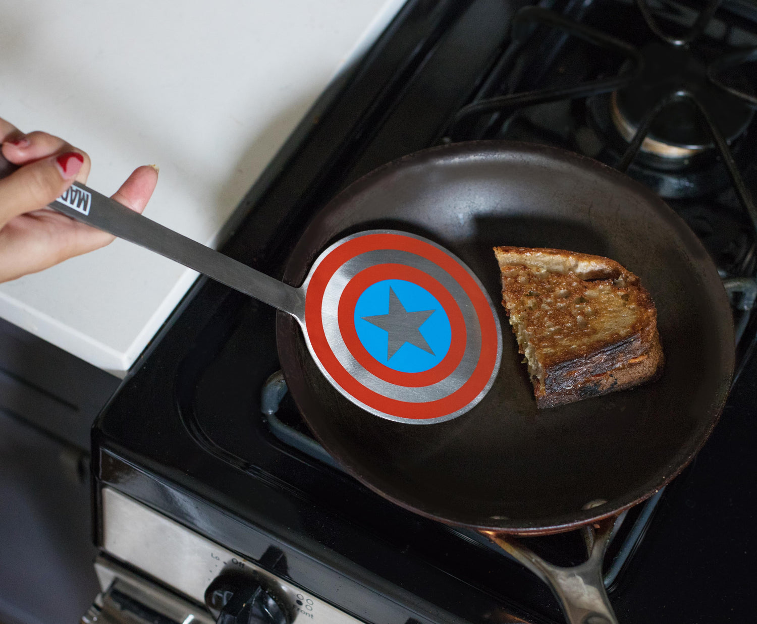 Marvel Captain America Shield Colored Spatula | Free Shipping