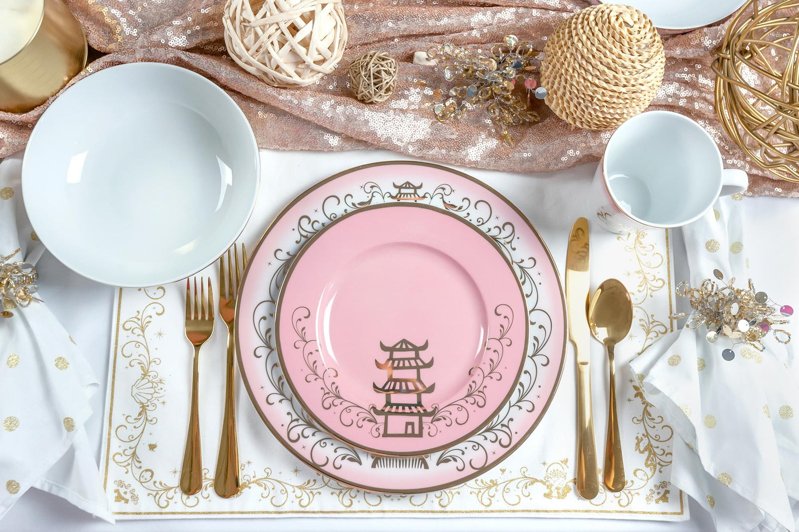 Disney Princess Themed 16 Piece Ceramic Dinnerware Set Collection 2