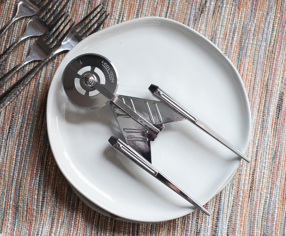 Star Trek Discovery Metal Pizza Cutter | Free Shipping