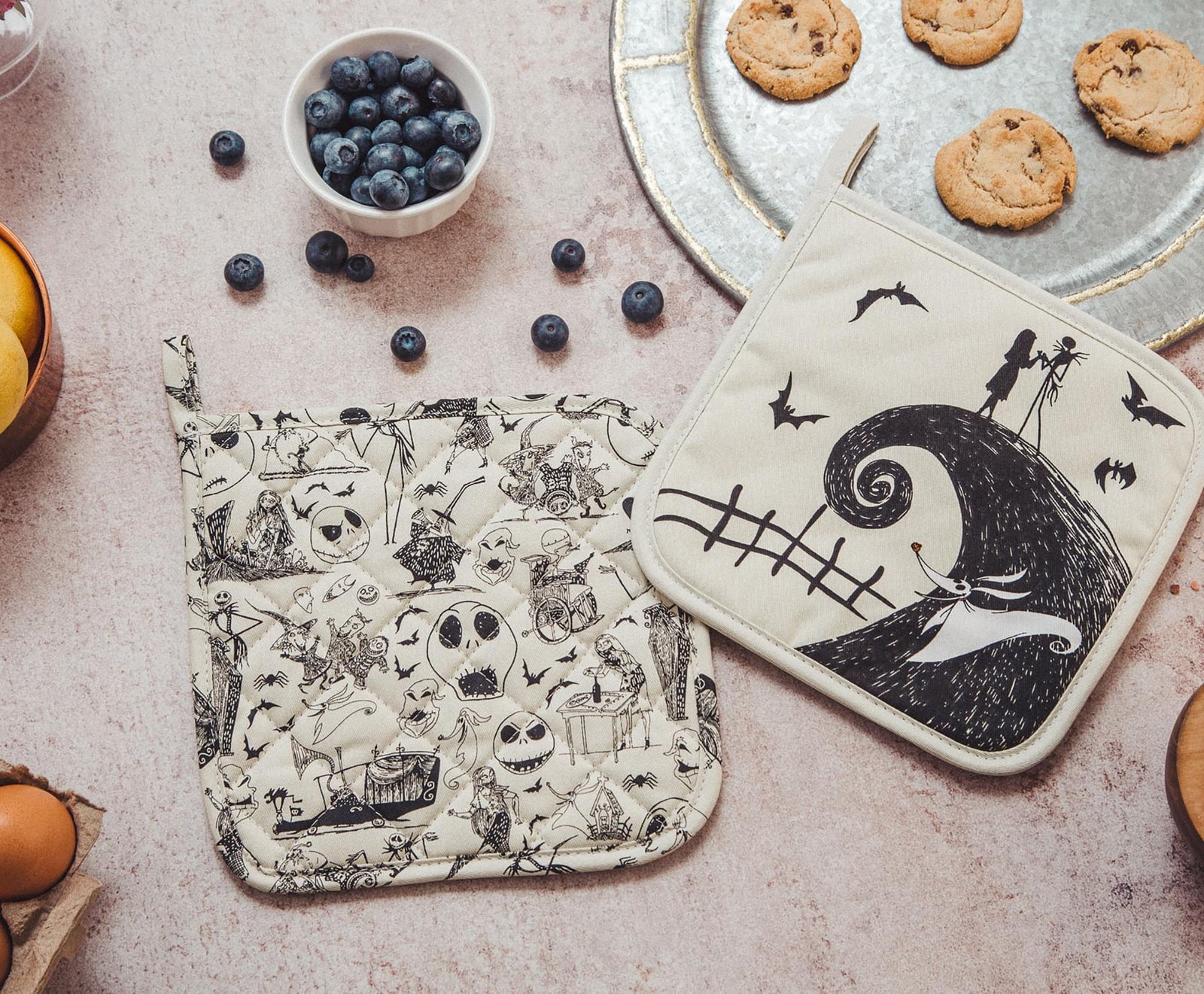 Nightmare Before Christmas Pot Holder Set | Free Shipping