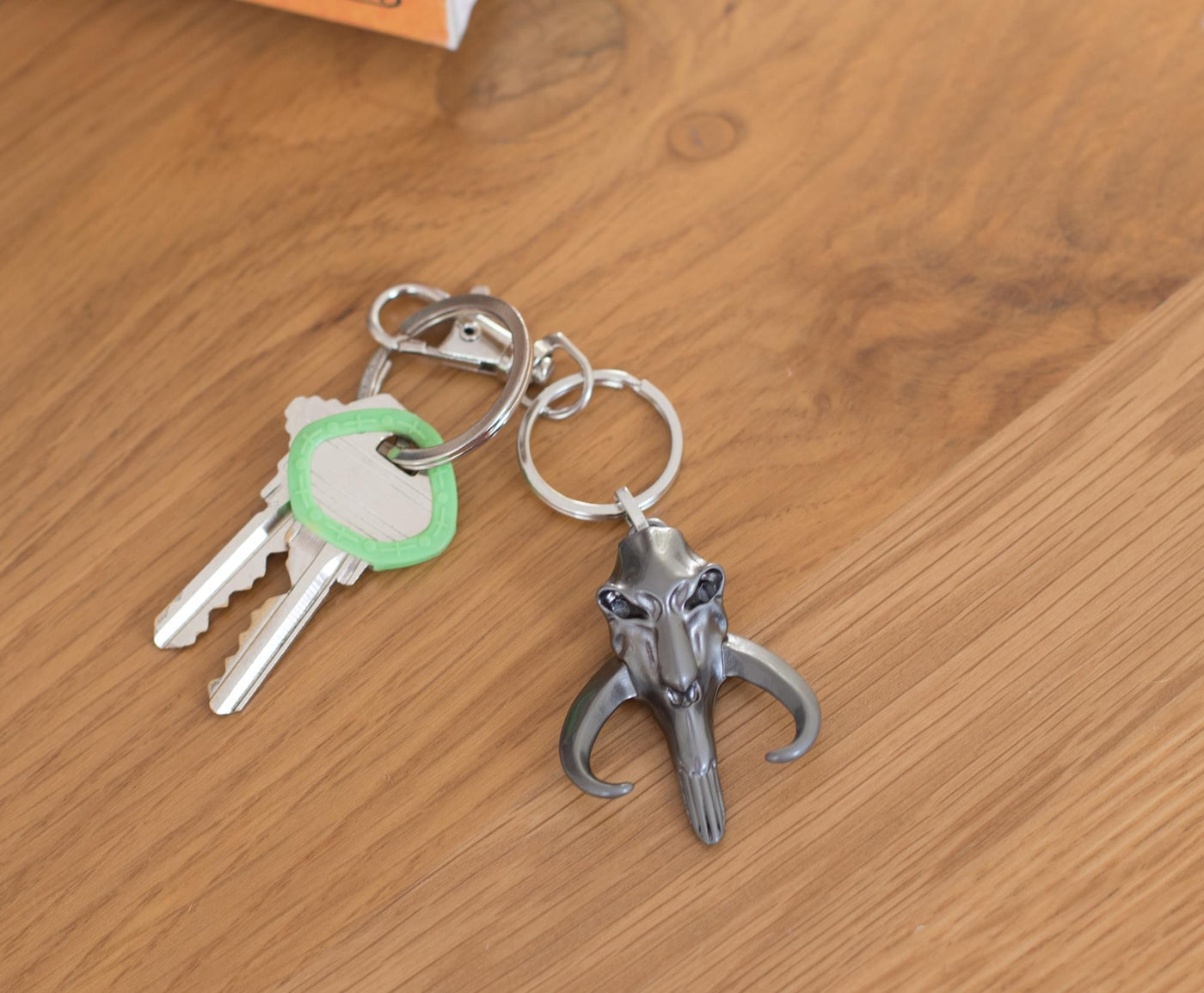 Star Wars Mandalorian Mythosaur 3D Flat Back Metal Keychain | Free Shi